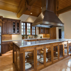 Maple vs. Oak: A Comparison of Kitchen Cabinet Materials
